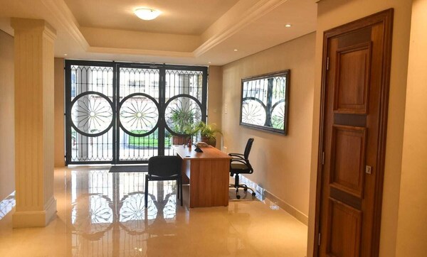 Marjaan Apartments - Mombasa
