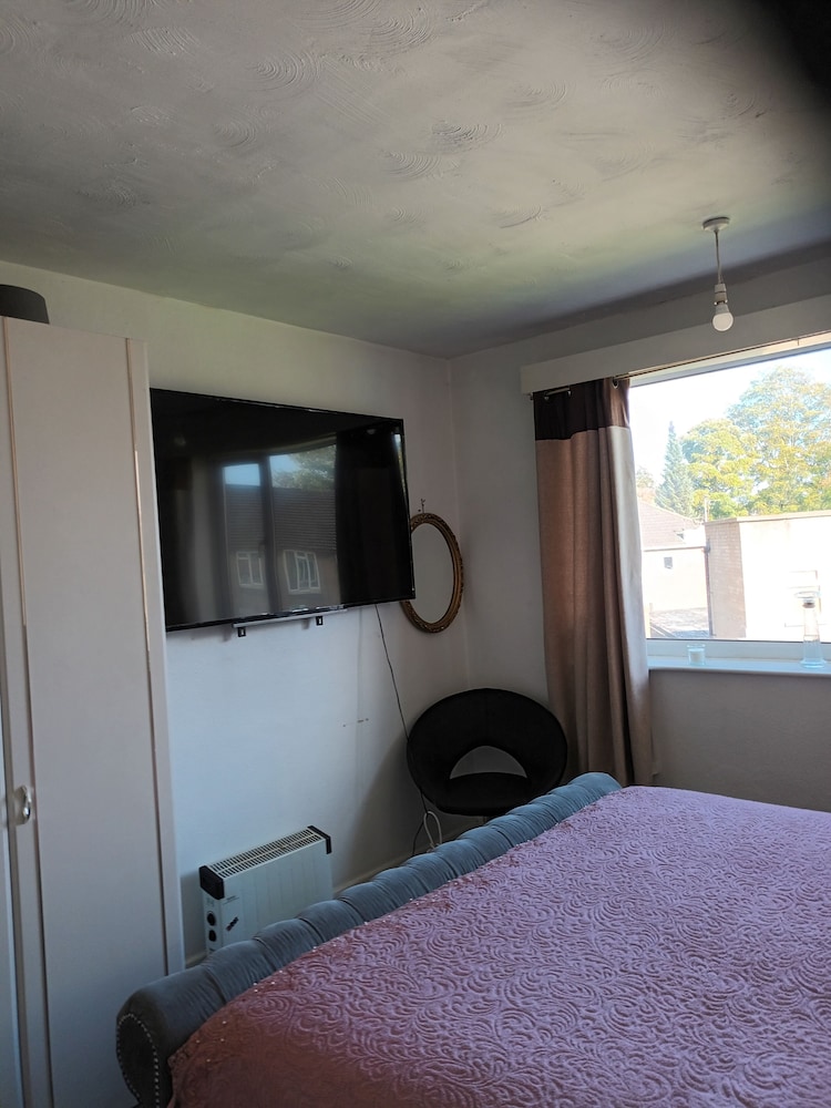 Apartment-sleeps3-parking-garden-internet - Leeds