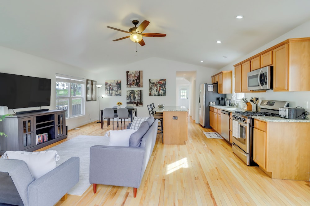 Warrenton Gem: Walk To Downtown! - Marshall, VA