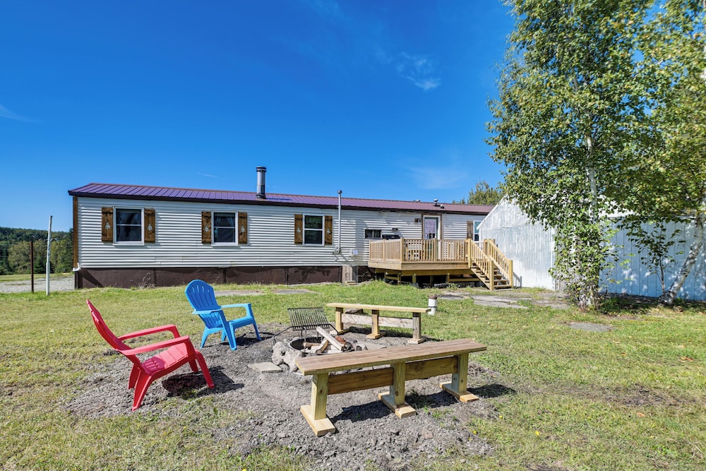 Pet-friendly Perham Home: Fire Pit + Trail Access! - Acadia, ME