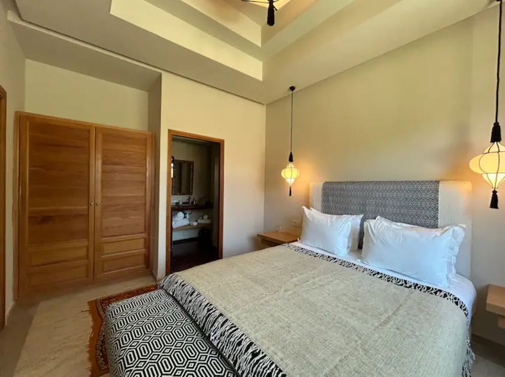Sublime 7-bedroom Villa At Amelkis Golf Resort - Marrakech