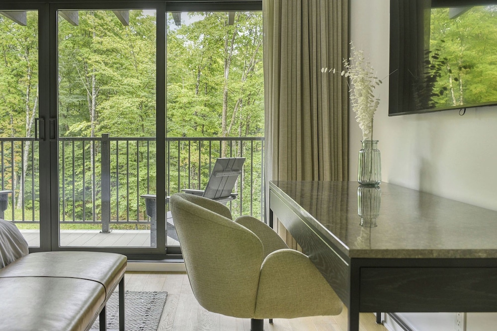 201 Verbier Building 7 - Mont-Tremblant