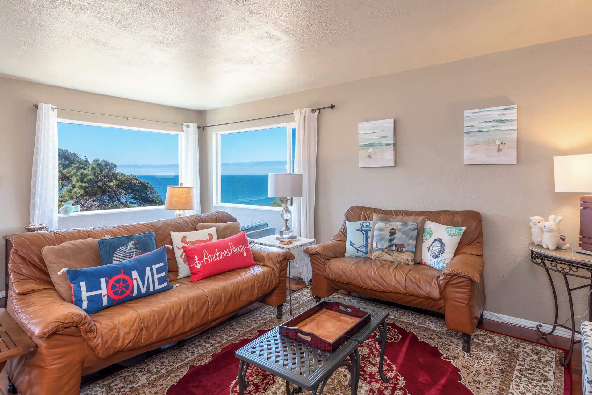 Lucky Ewe | Ocean View Retreat! - Gualala, CA