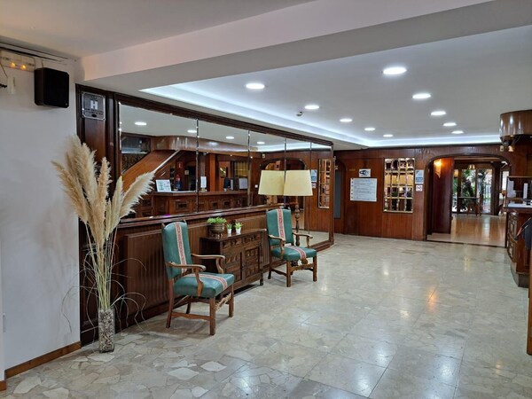 Hotel Mercedes - Spain