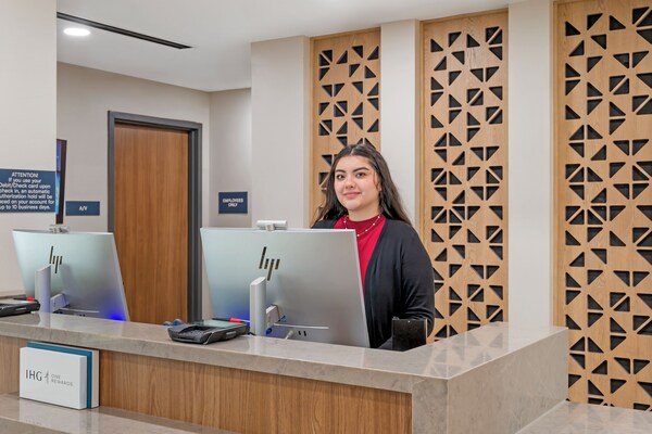 Candlewood Suites Chester Richmond By Ihg - Chesterfield, VA