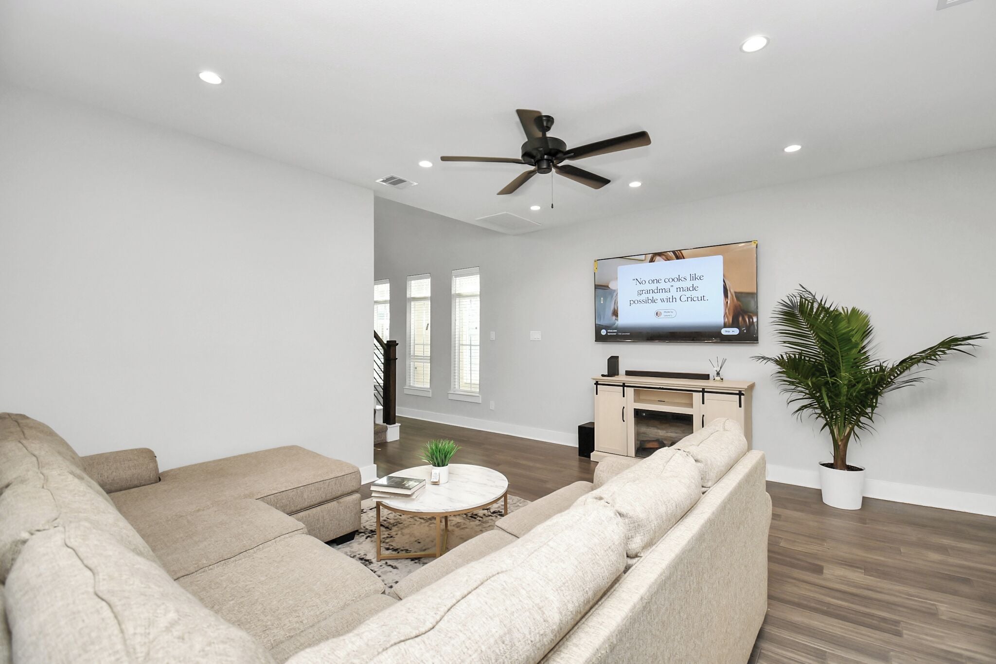 30% Off! Beautiful 3-bedroom House  A Must-see! - 列治文