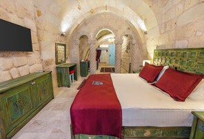 Suíte | Roupas de cama premium, frigobar, cofres nos quartos