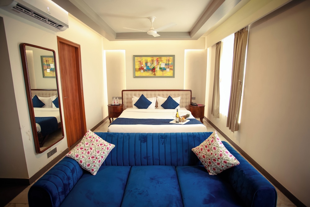 Clarks Inn Suites Jaipur - Jaipur