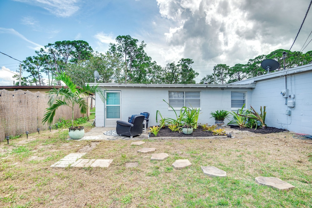 Apt 1 Mi To Riverfront In Titusville W/ Patio - Titusville, FL