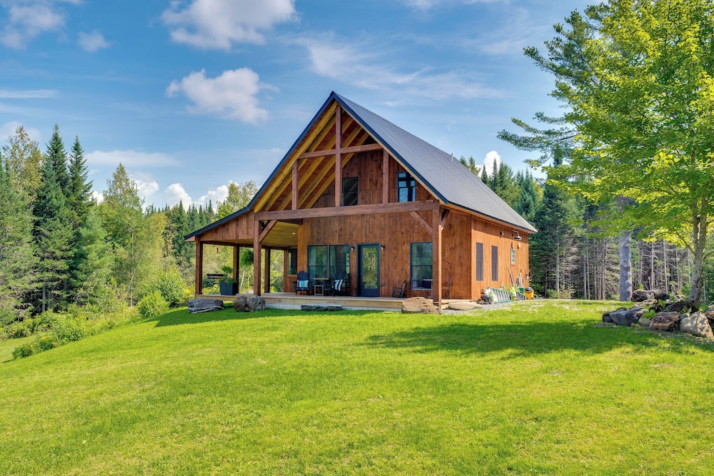 Fire Pit & Views: Pet-friendly Vermont Cabin - Vermont