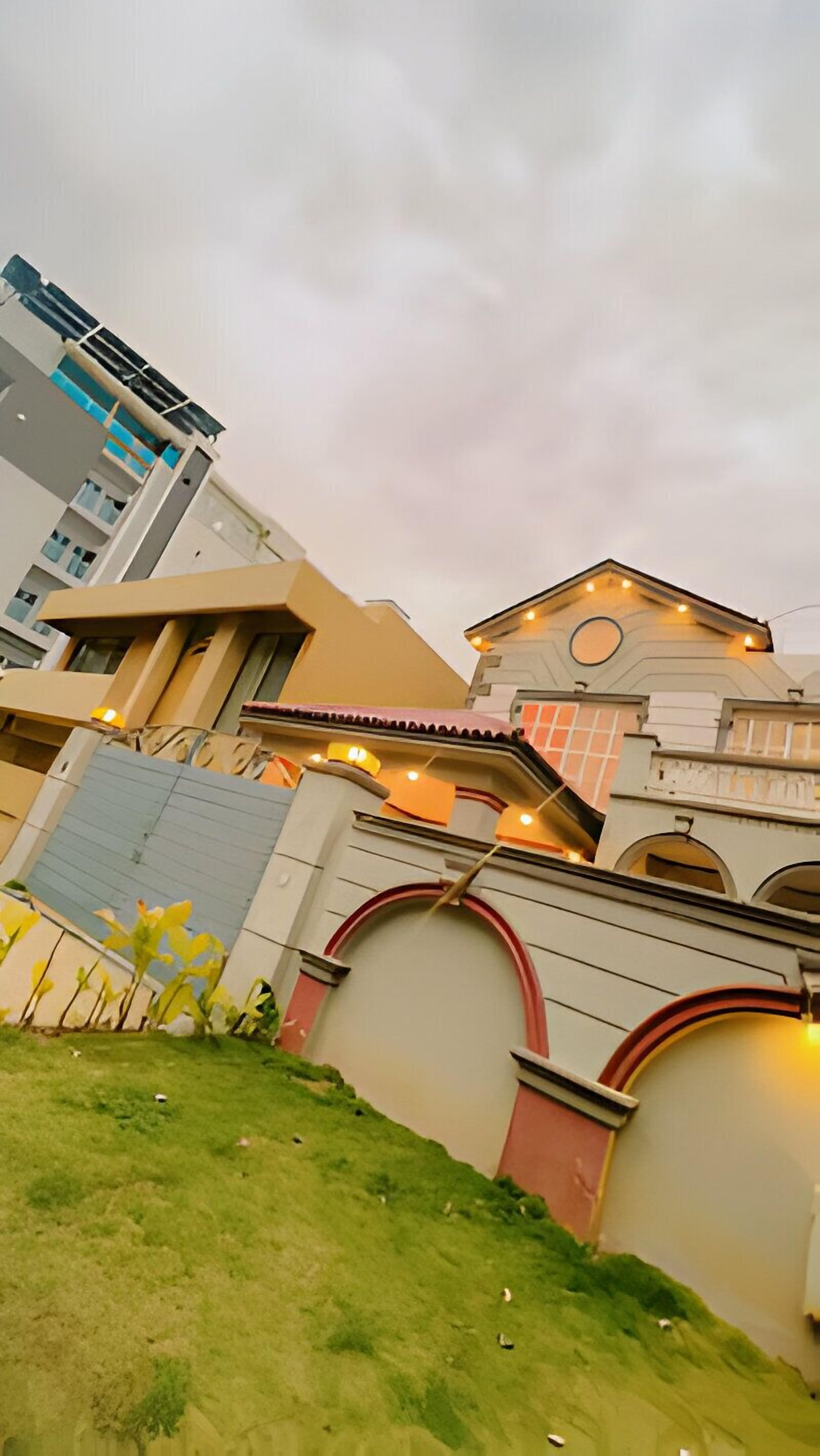 Fachada da propriedade