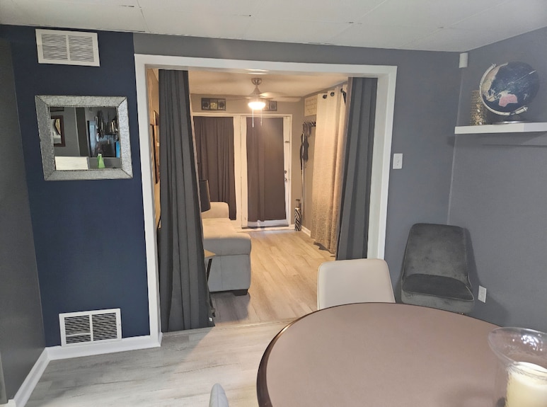 City Livingsleeps 12 \N15-20 Mins From Acrisure Stadium, Pnc Park, Mt Washington - Pittsburgh, PA