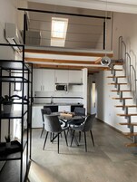 Apartamento Básico | Sala de estar | Impressoras
