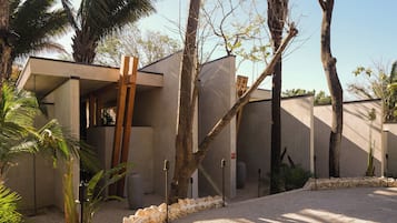 Fachada da propriedade