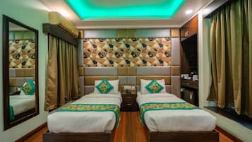 Quarto Standard | Com mobília individualizada, secretária, cortinas/cortinados opacos