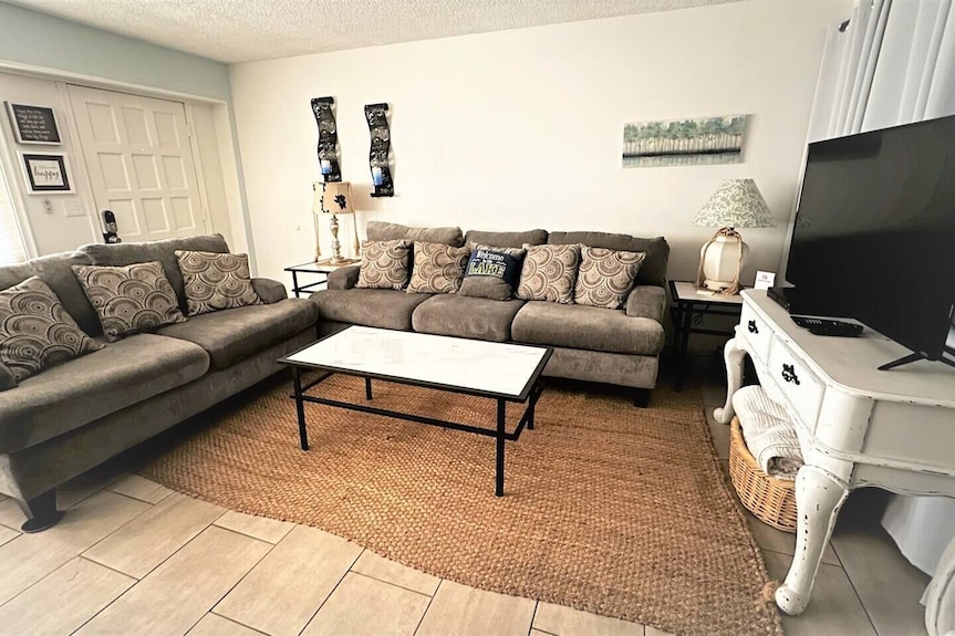 Monkey Island Bungalow ~ Pool ~ Golf~ Dogs Welcome - Grand Lake Casino