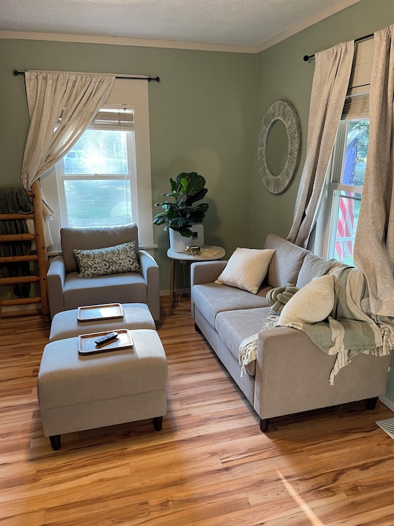 Charming & Stylish 2-bedroom House With Free Wifi In Winfield - Arkansas