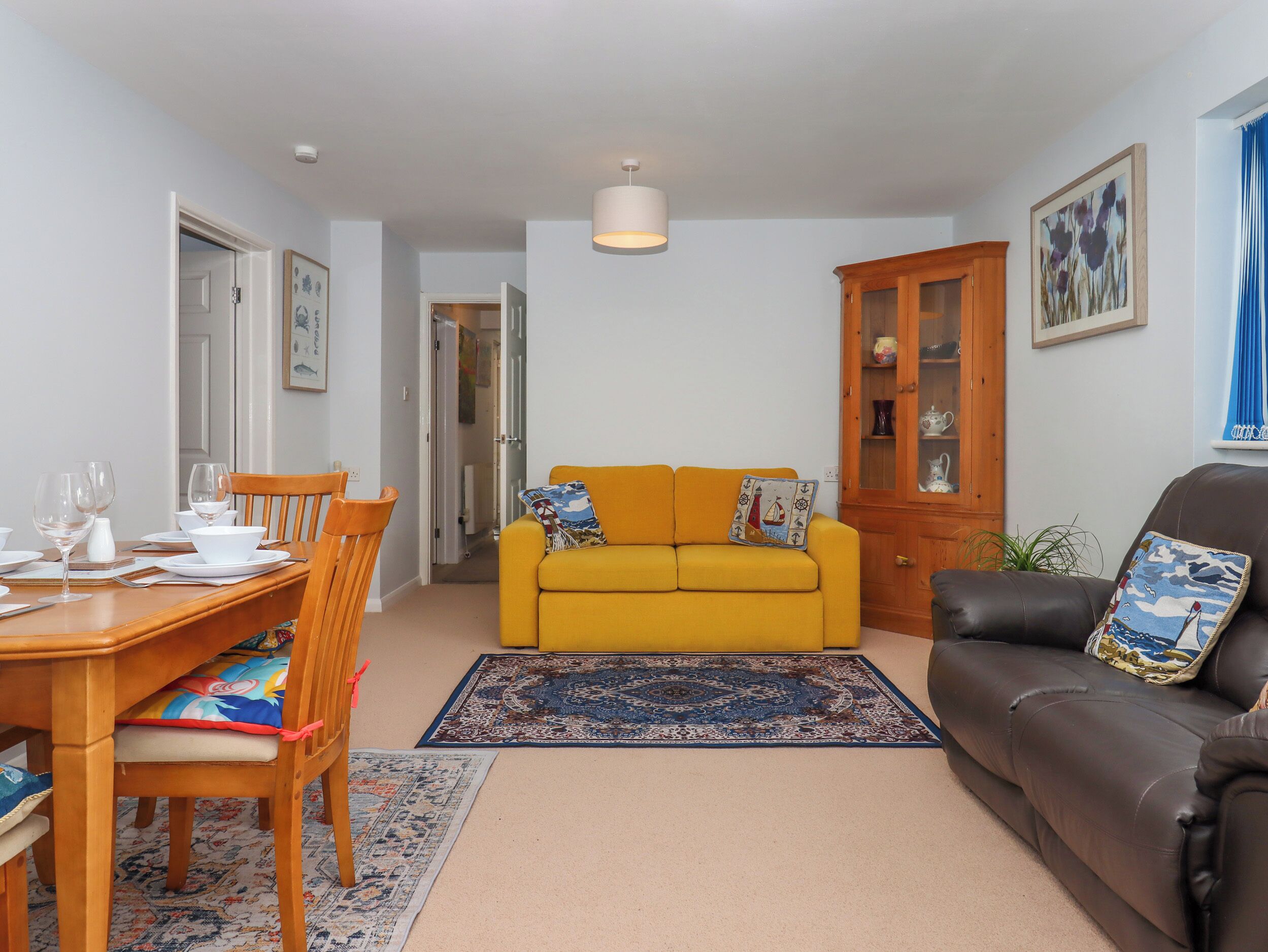 Brixham Breeze Cabin, Pet Friendly, With A Garden In Brixham - Brixham