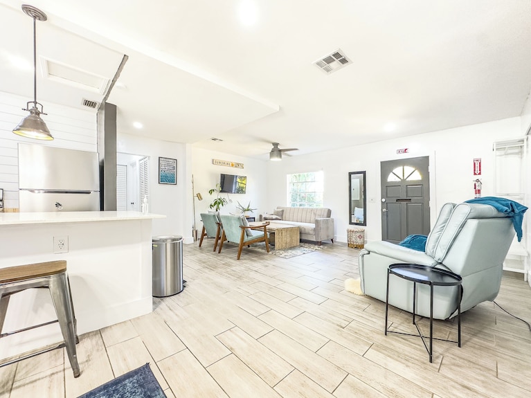 Melrose Villa - Charming 2-bedroom House In Delightful Miami Springs - Miami Springs