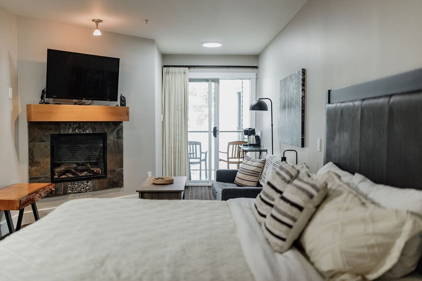 Forest Stream Escape Suite B - Parksville