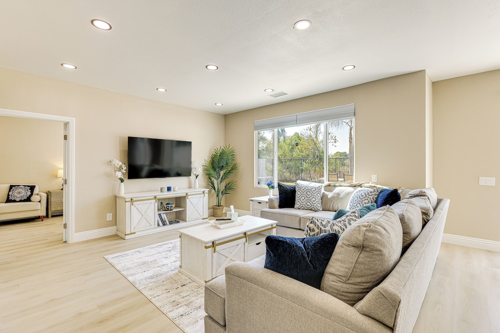 Mtn-view Gem W/ Private Yard: Luxe Beaumont Home - Banning, CA