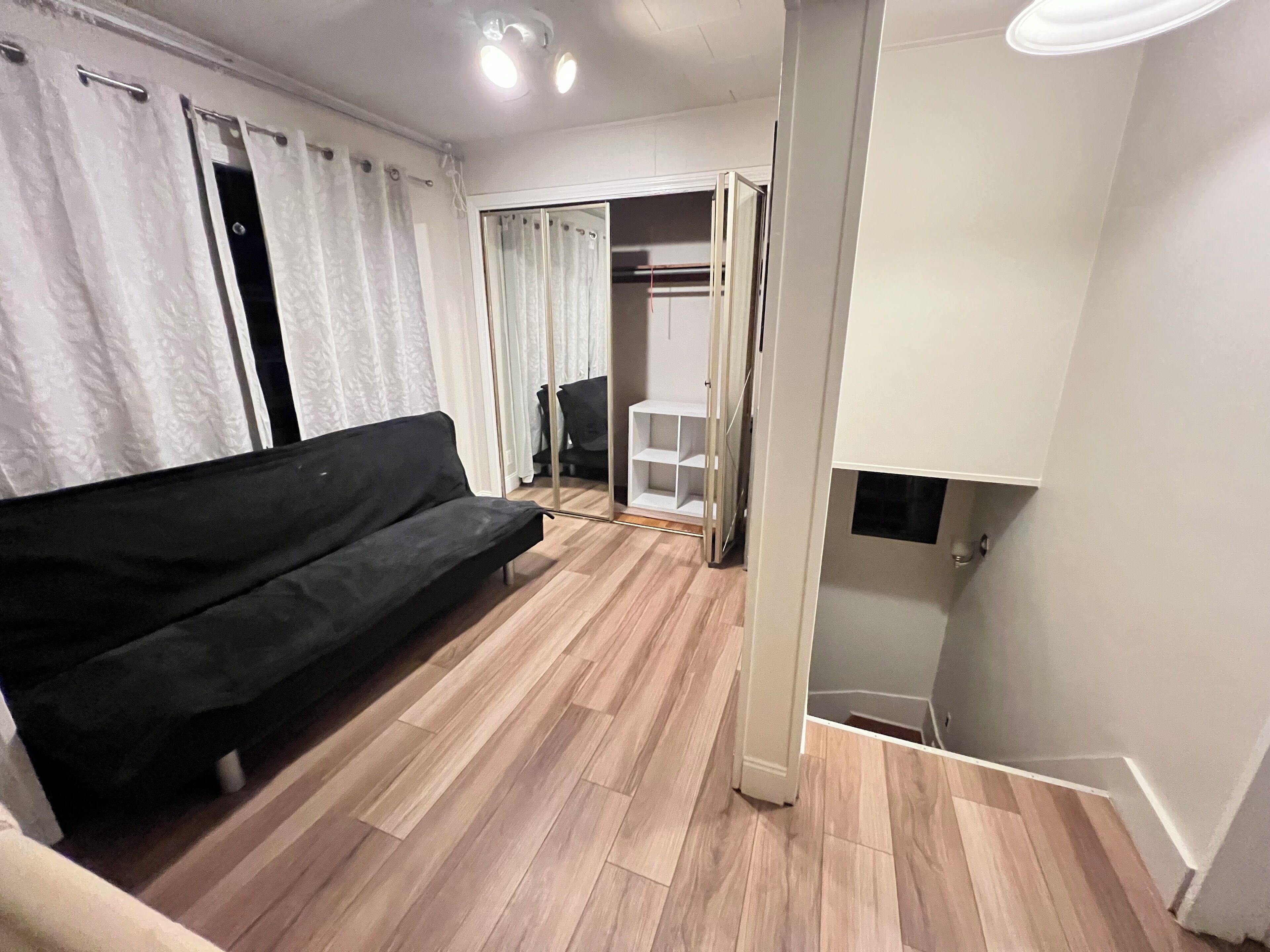 Modern 2br Home Close To Campus & 10 Min Boston - Newton, MA