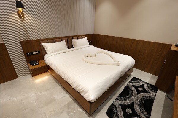 The Srm Crystal - Kanpur