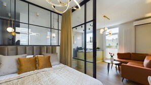 Apartamento, 1 quarto, sacada | 1 quarto, Wi-Fi de cortesia, roupa de cama