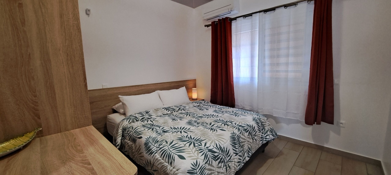 Tahiti - Bungalow Mana - French Polynesia