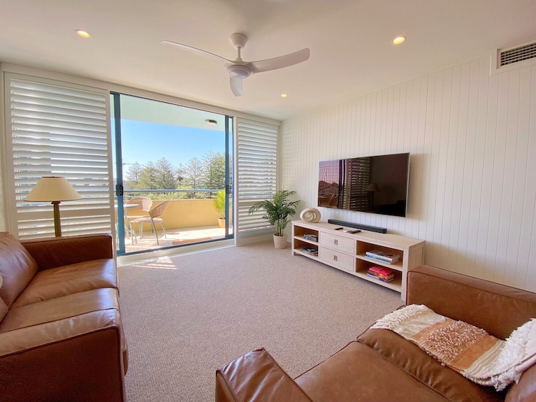 Pool View, Lift Access 509, Opposite North Cronulla Beach - Cronulla