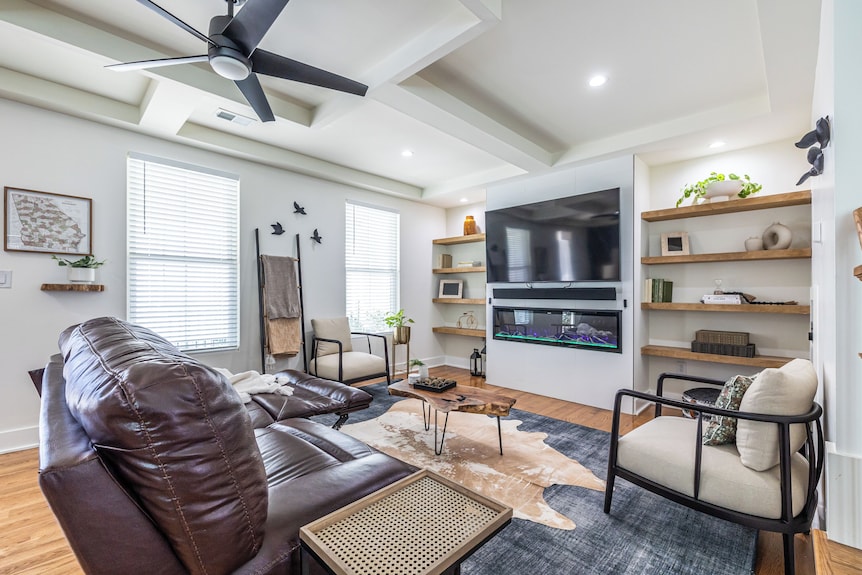 The Heights Compound - Near Mercedes Benz Stadium & State Farm Arena! - Atlanta, GA