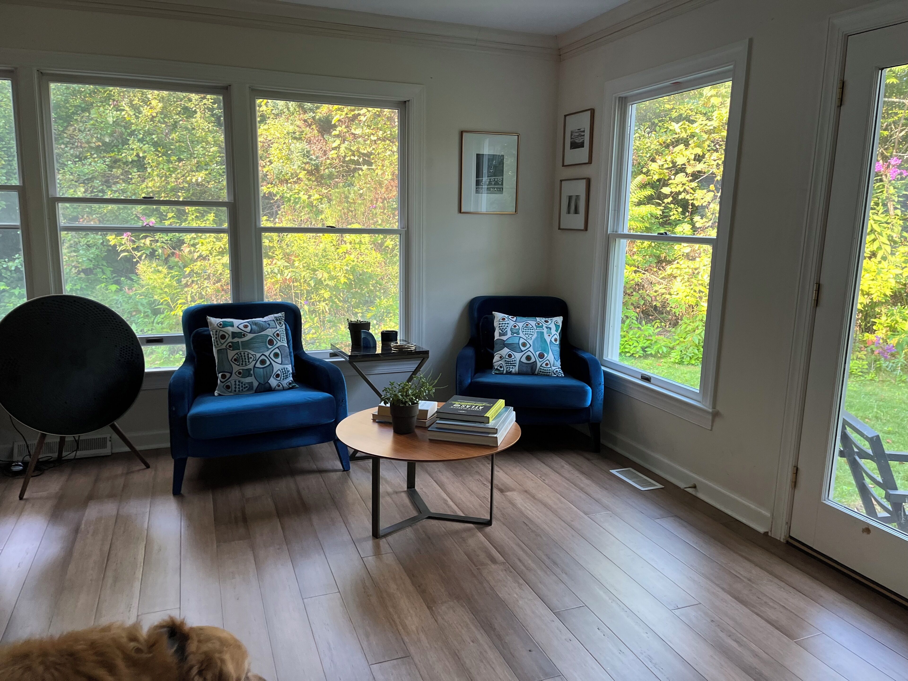 Charming 3-bedroom House In Wonderful Moreland Hills With A Shared Pond & Trail - Bainbridge, OH