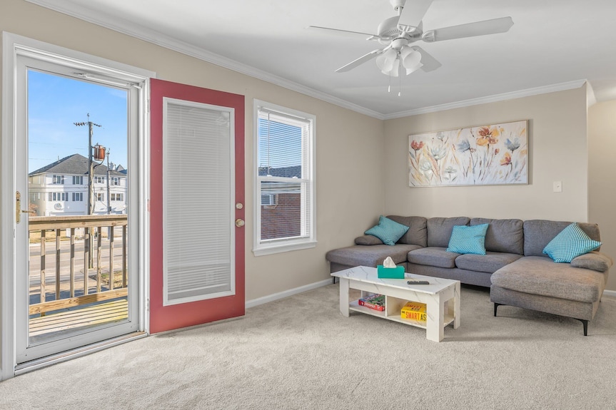 Charming Beachside Duplex: 2 Units -3 Bedrooms-each. Ideal For Large Families - ノーフォーク, VA