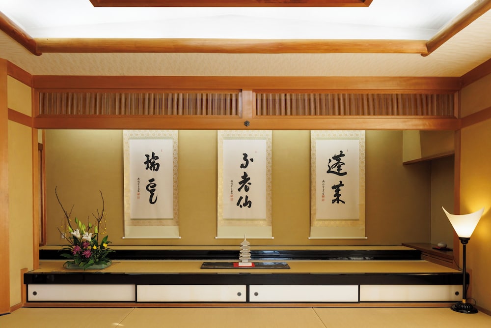 시키테이 - 나라시