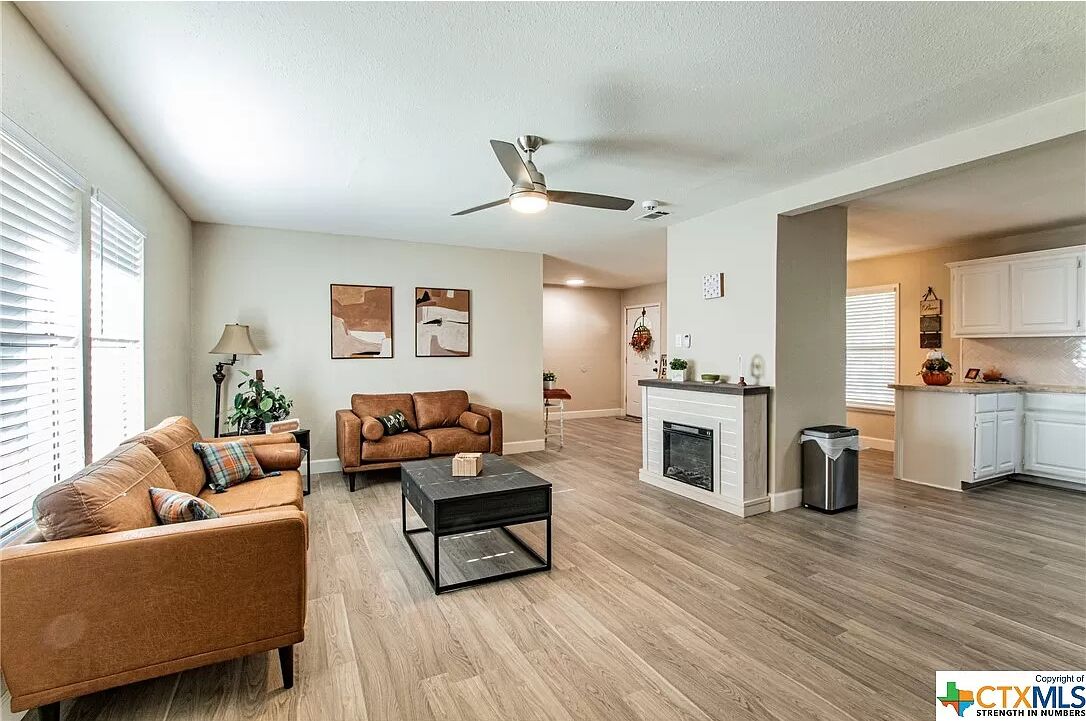 Amazing 4 Bedroom House W/full Amanities,close To Hospitals/shopping/city Center - Temple, TX