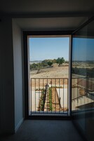 Suíte, vista para a montanha | Banheiro | Secador de cabelo, toalhas de banho, sabonete, shampoo