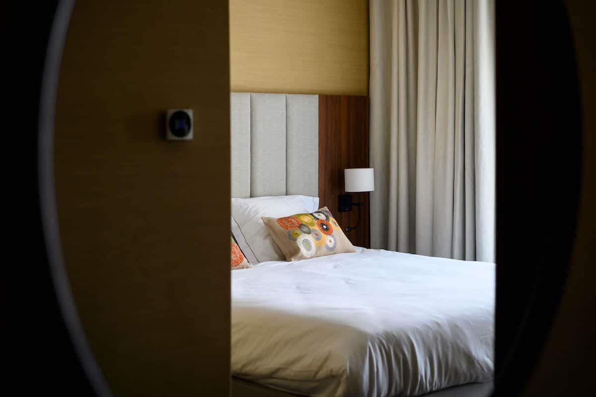 Quarto Standard, 1 cama de casal | Quartos insonorizados, Wi-fi grátis