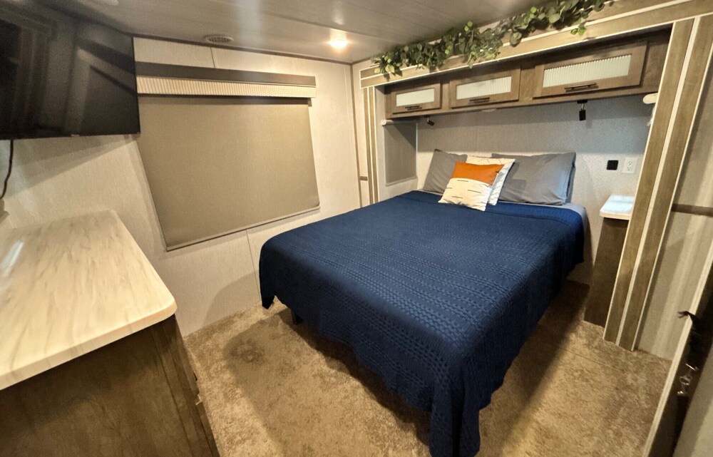 RV Camping in the trees! - Comal County | Vrbo