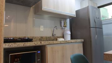 Cofres nos quartos, cortinas blackout, Wi-Fi de cortesia