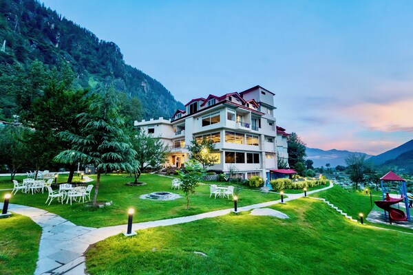 The Allure Grand Resort - Lahaul And Spiti