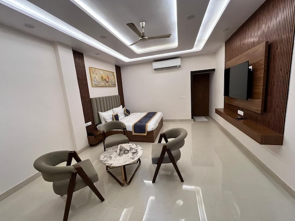 Hotel Sun Flowers - Alwar