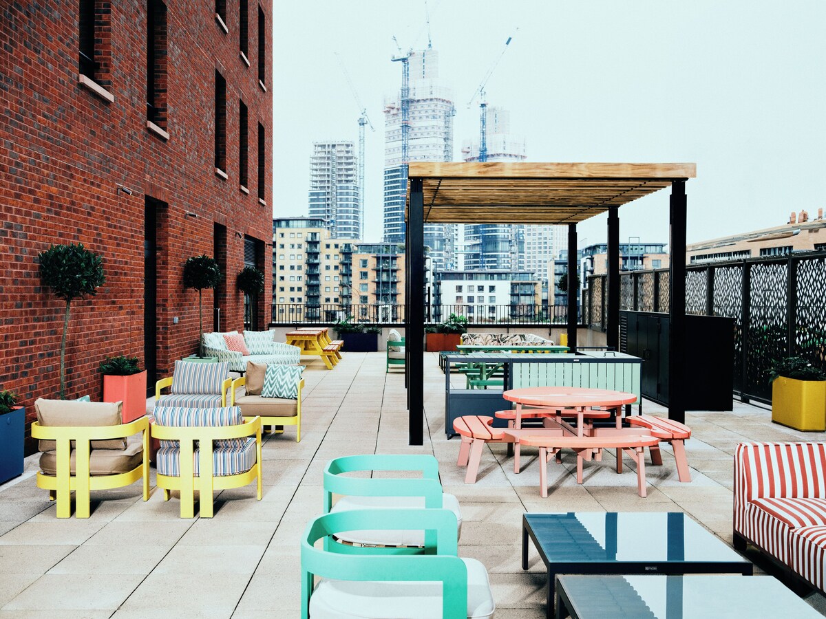 Vertus Edit Canary Wharf Reviews, Deals & Photos 2026 - Expedia.co.uk