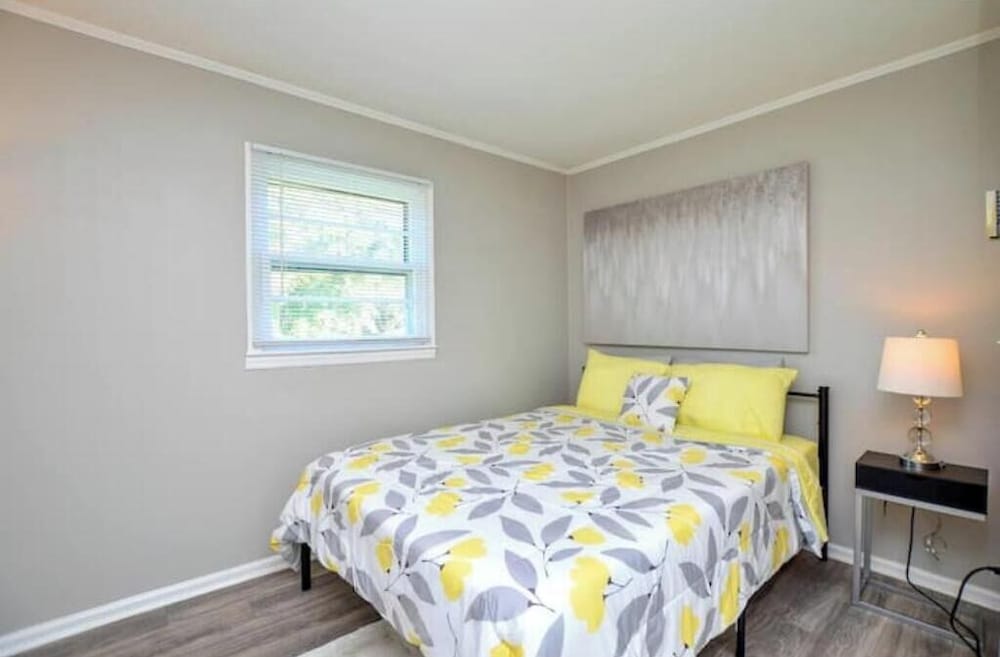 Cozy 1-bedroom Condo In Burlington, Pet Friendly - Burlington, NC