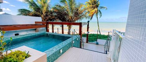 Piscina externa, piscina aquecida