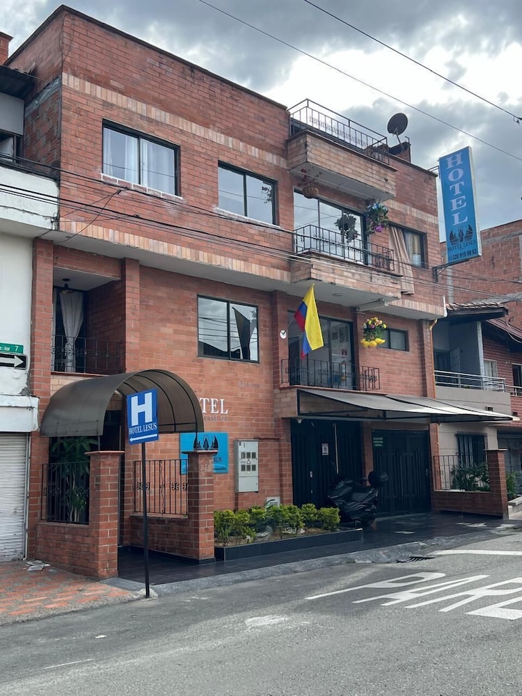 Hotel Lesus - Medellín