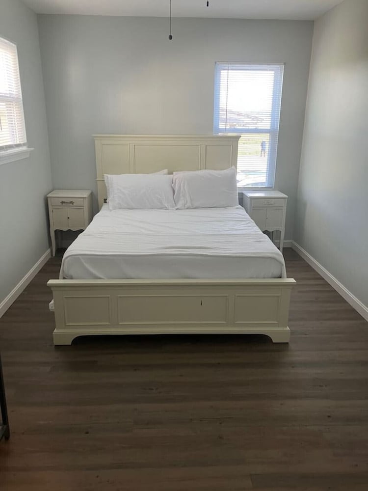 Family Beach Getaway| Sleeps 5 - Newburyport, MA