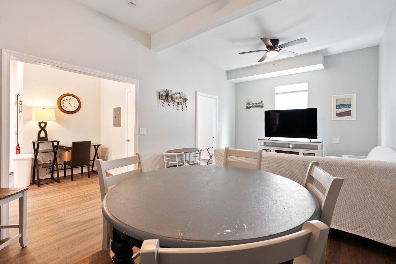 Family Beach Getaway| Sleeps 5 - Salisbury, MA