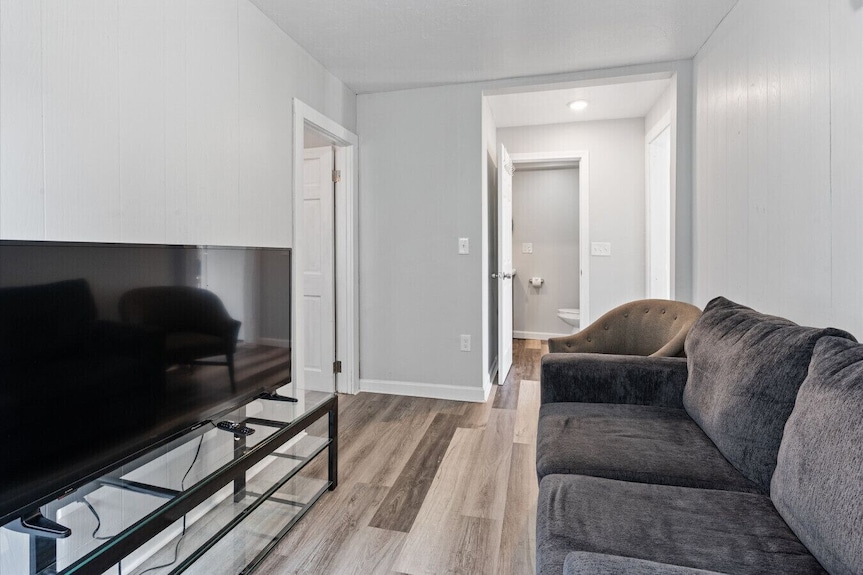 Sleeps 4 One Block From Beach - Hampton Beach, NH