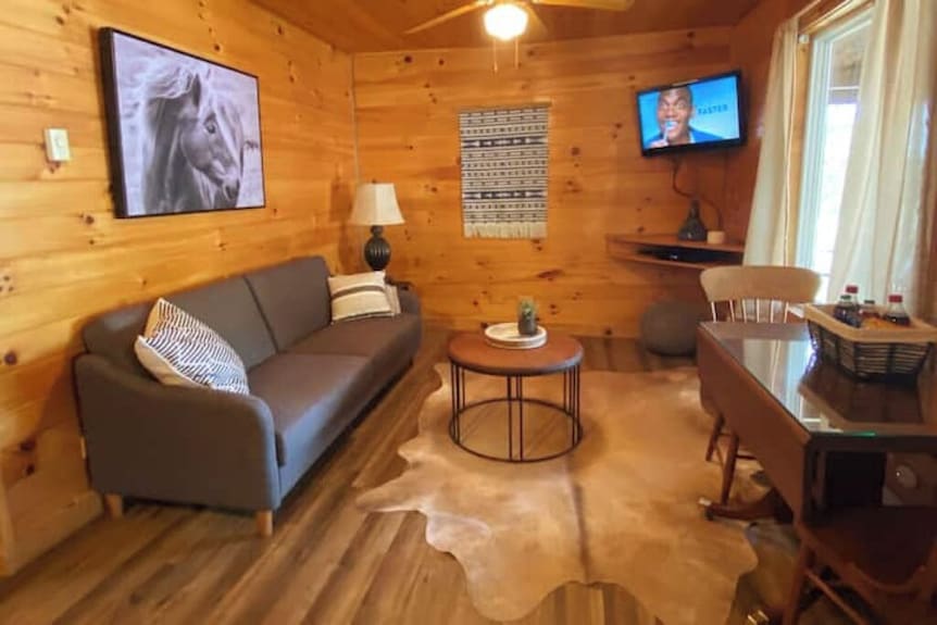 1 Bedroom Cabin - #6 - Near Cave Run Lake & Morehead State University - ケンタッキー州