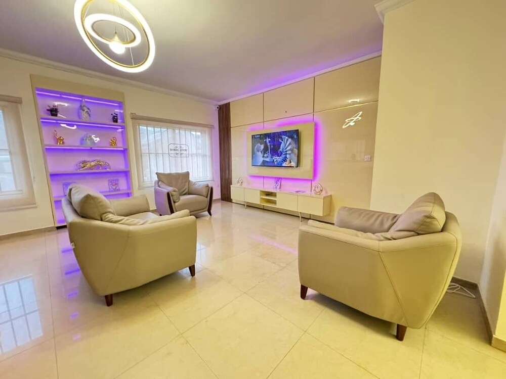 Fryburg Luxury Hotel And Apartment - Lagos, Nigeria